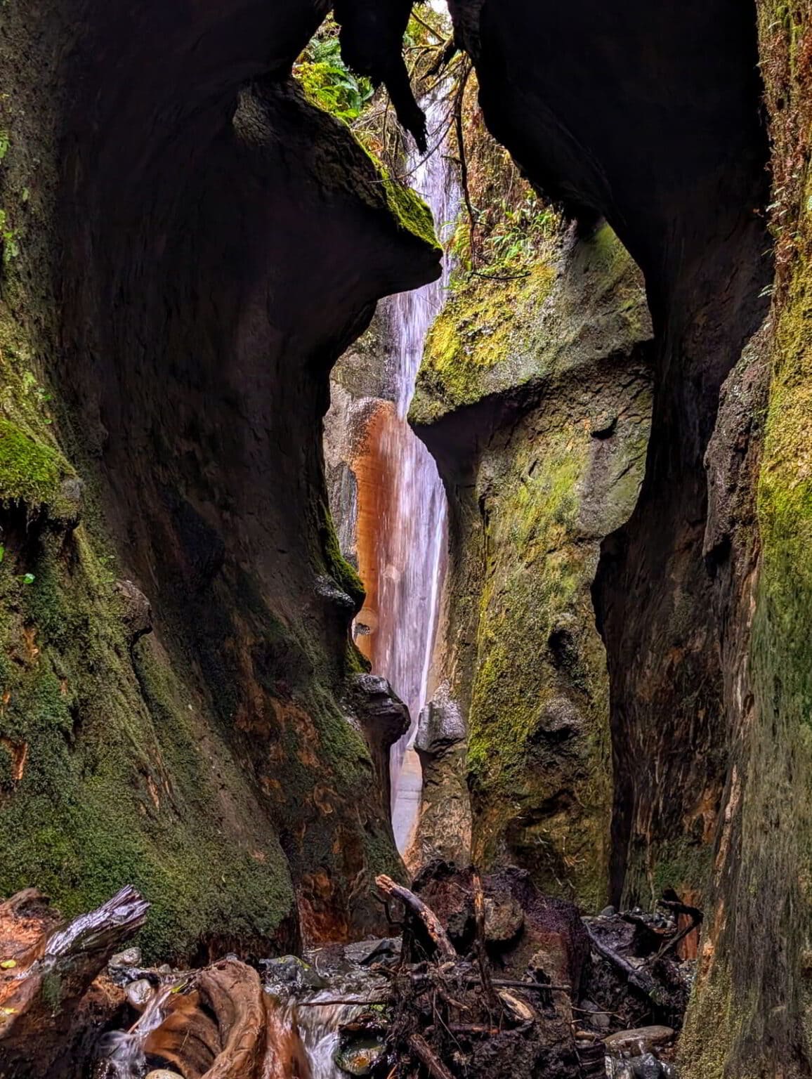 Vancouver Islands Hidden Waterfall Sombrio Beach Juan De Fuca ...